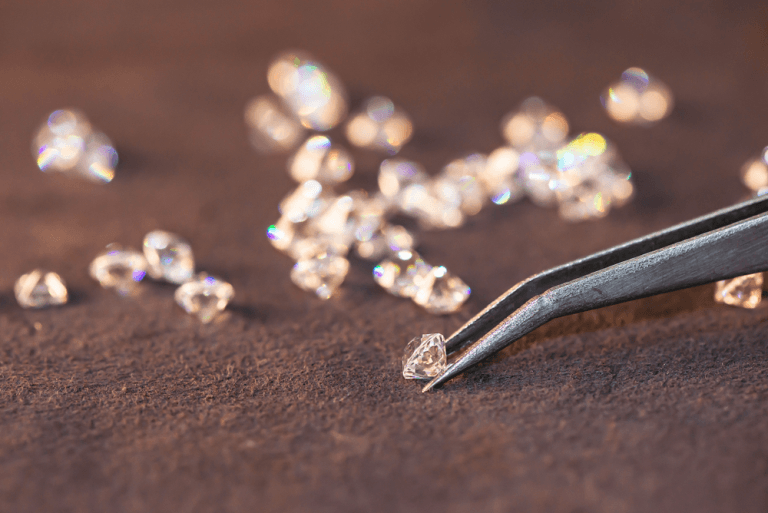 Can You Break A Diamond? - How Diamonds Chip And How To Fix!